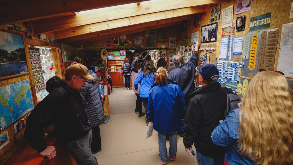 End of the World Post Office in Ushuaia | Che Argentina Travel